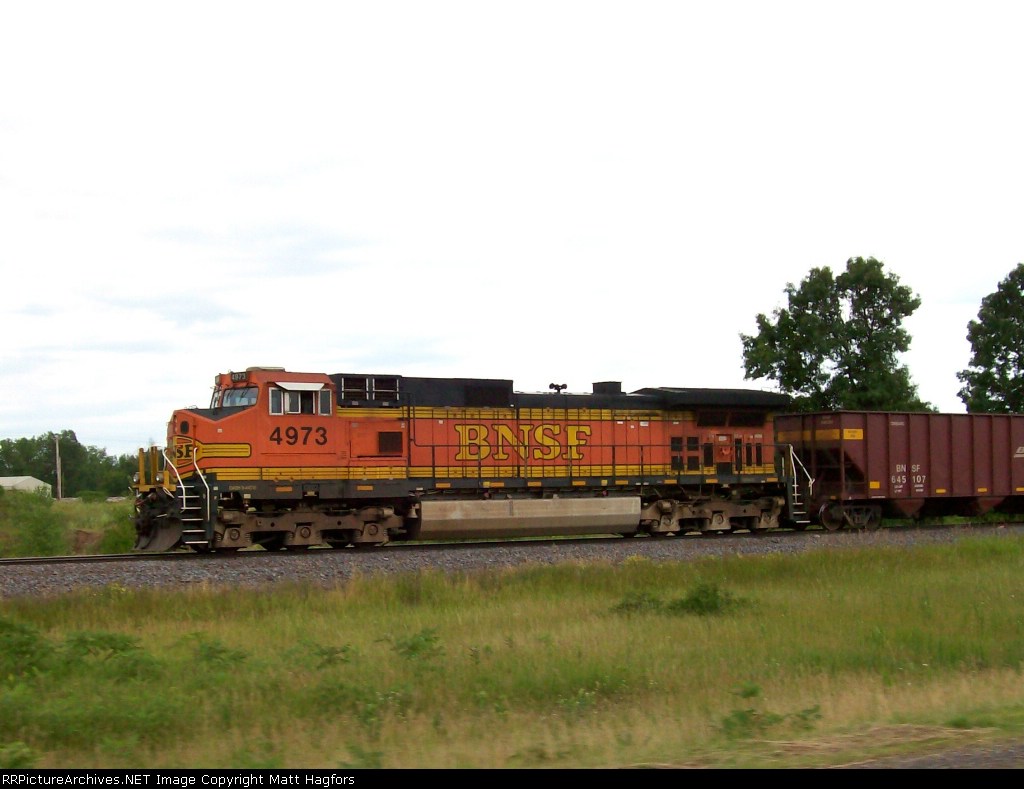 BNSF 4973